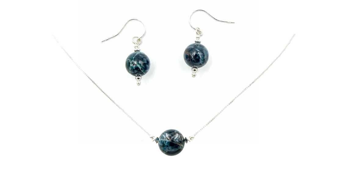 Spotlight On Apatite: The History and Lore of Stunning Apatite Stones ...